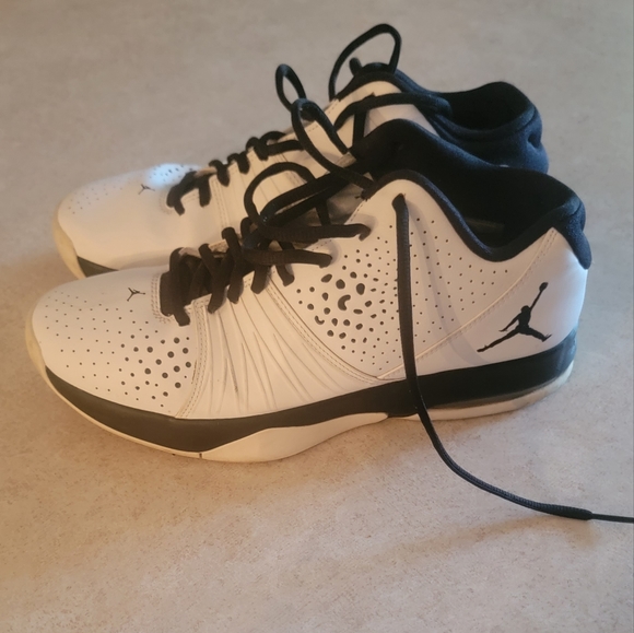 Jordan | Shoes | Men Jordan Engineered For Flight | Poshmark